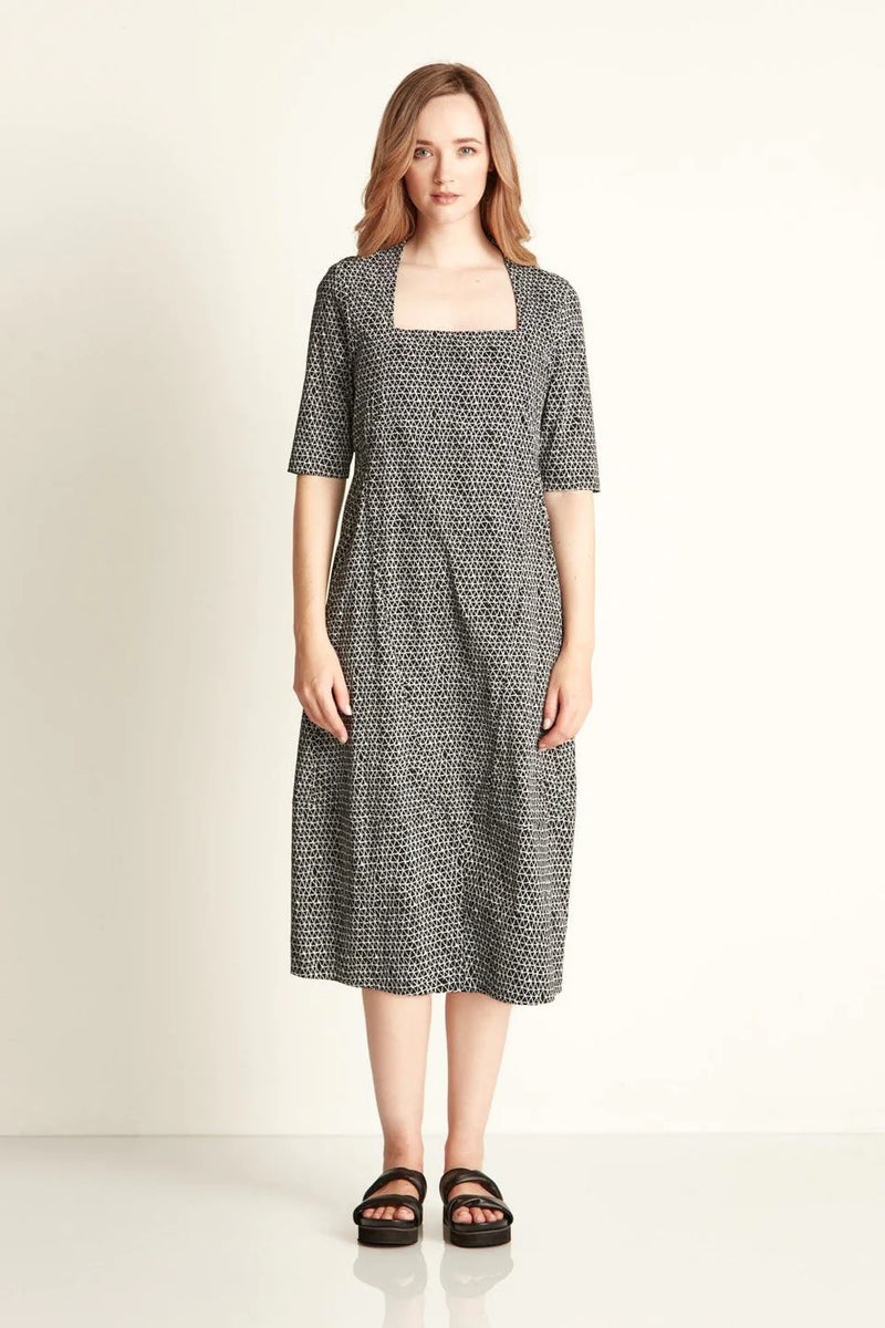 Verge Acrobat Weave Bridge Dress – Serendipity Designer Outlet