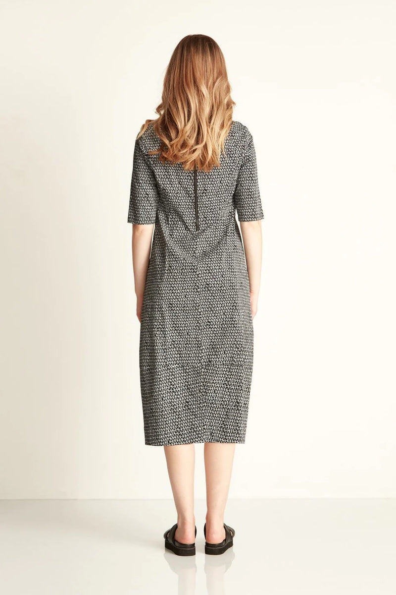 Verge Acrobat Weave Bridge Dress – Serendipity Designer Outlet